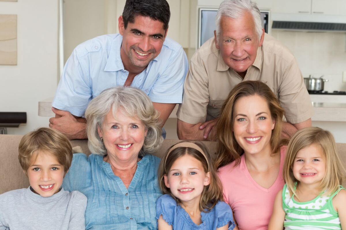 9 Key Benefits of Living with Elderly Parents in Your Home | Sassy ...