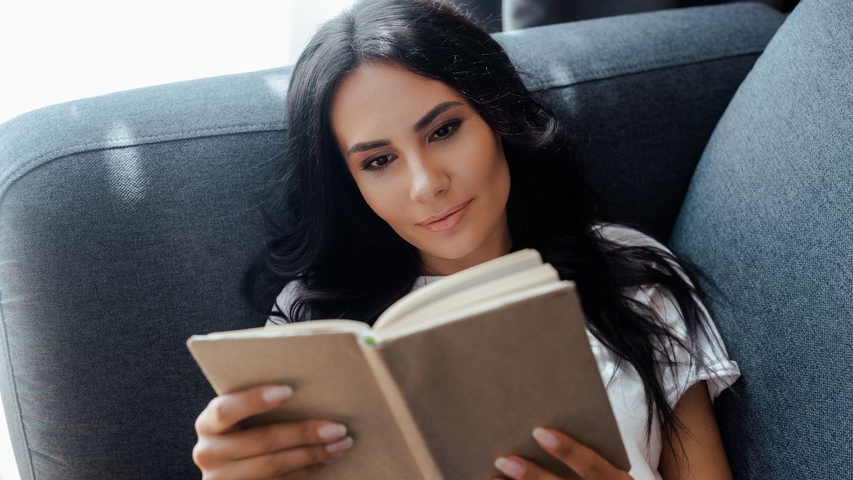 15 Captivating Books That Will Draw You In From the Very First Line ...