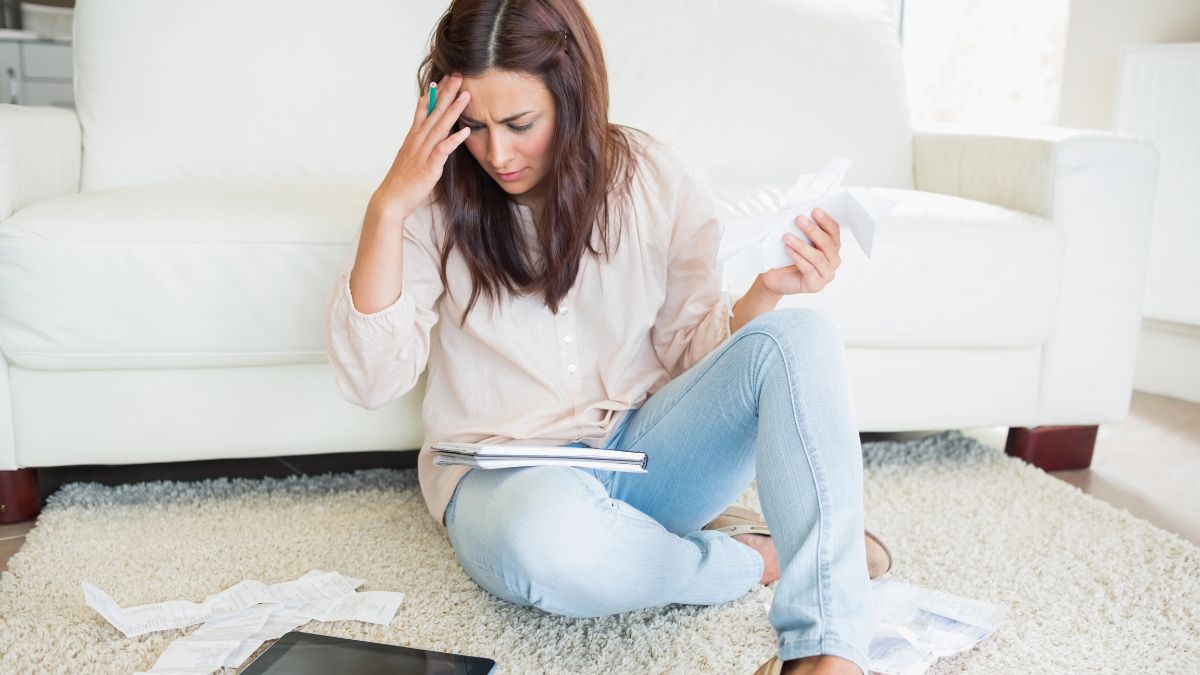 16 Brutally Honest Reasons Women Walk Away from Relationships | Sassy ...