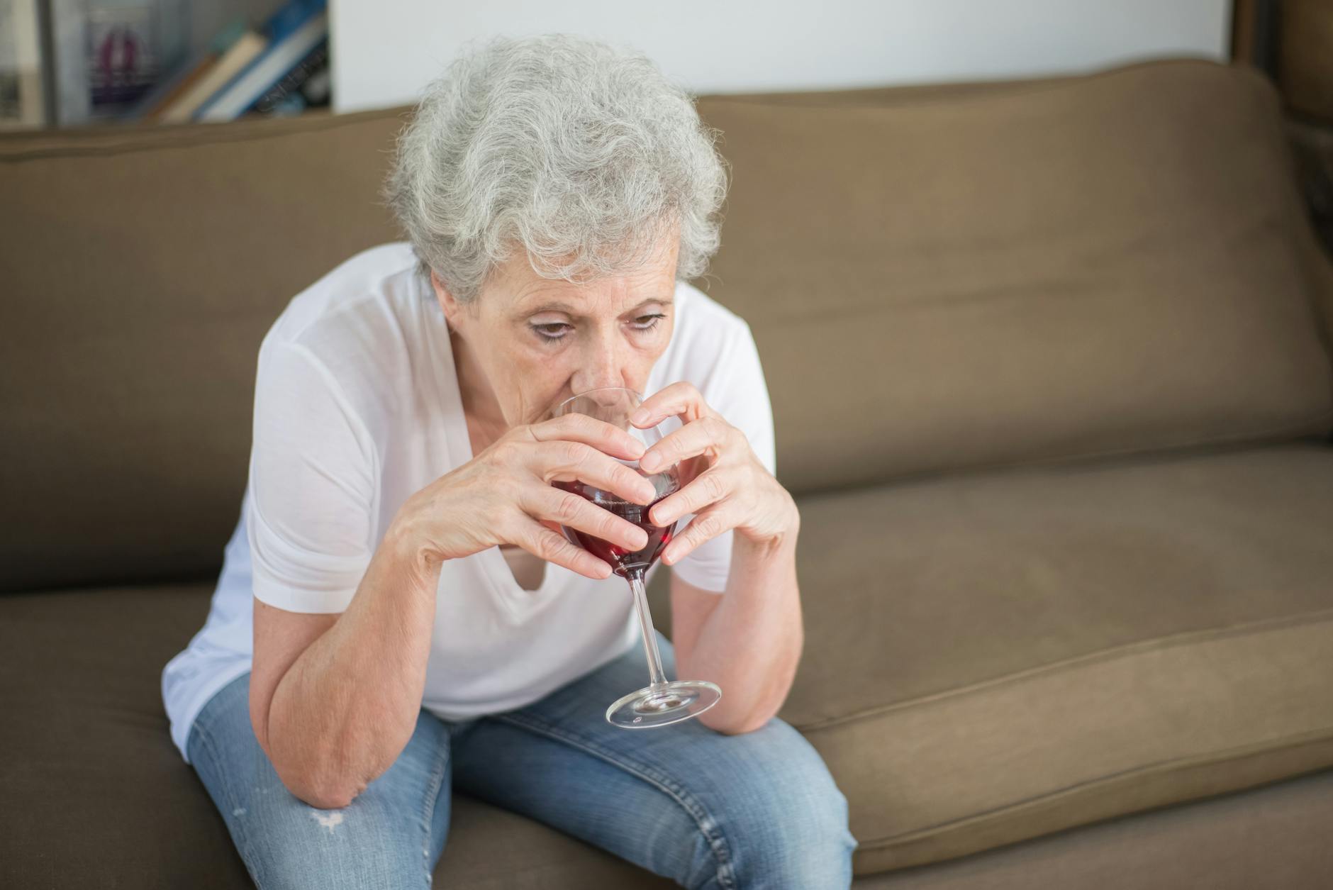 15 Reasons Why Being Single Over 40 Is Actually Empowering and Full of ...