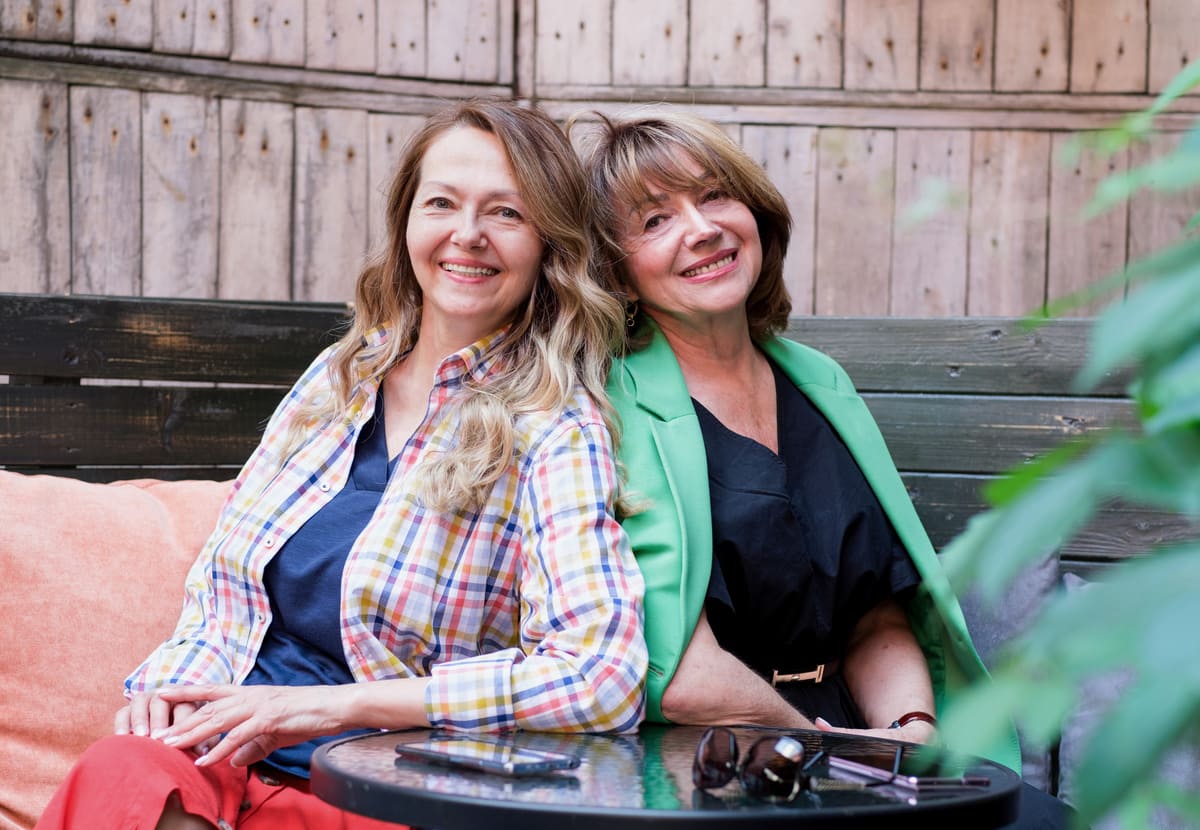 12 Ways to Tell If Your Friends Are Really There for You After 50 ...