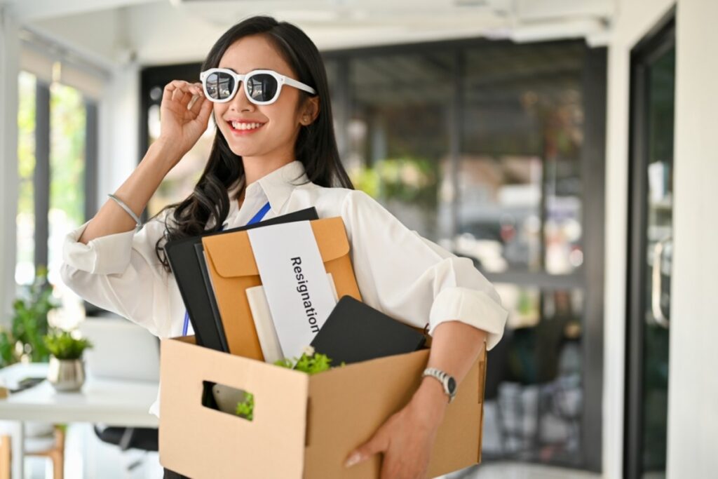 6 Signs Your Boss Wants You to Quit Your Job and How to Handle It ...