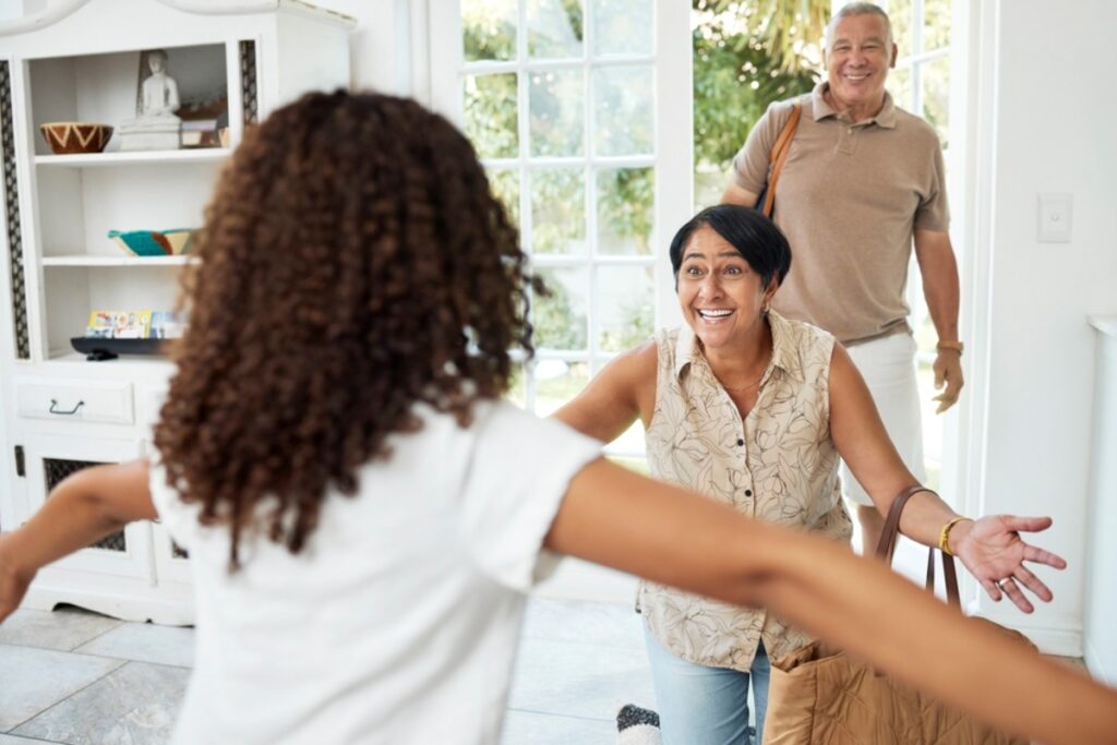 Adults Who Don’t Visit Their Parents Often As They Get Older Usually ...