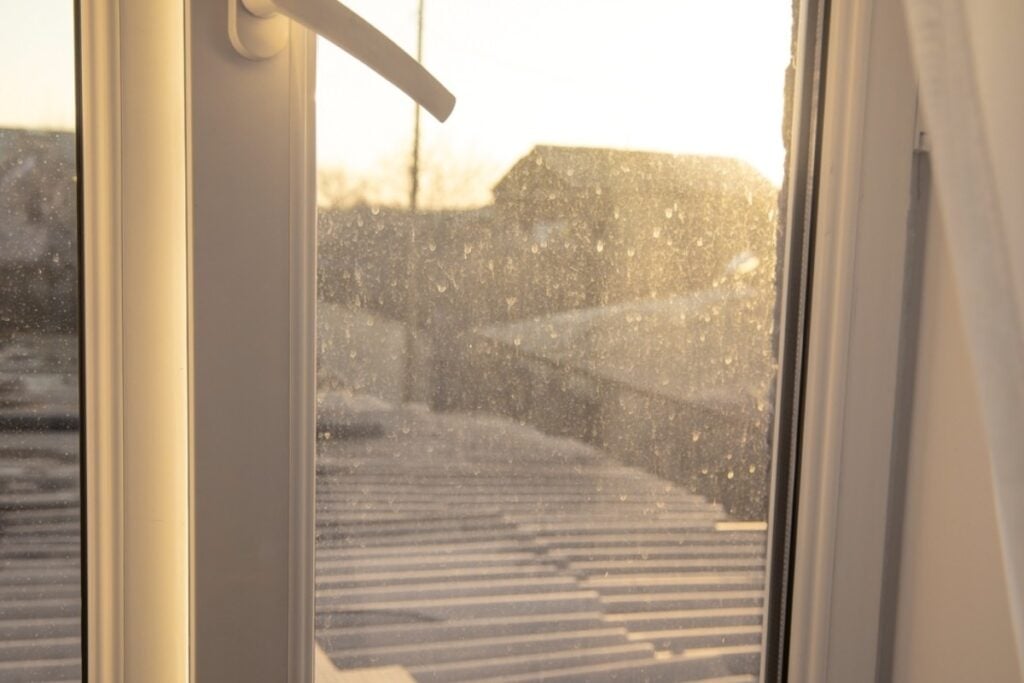 7 Things Guests Always Notice First When They Walk Into Your Home ...